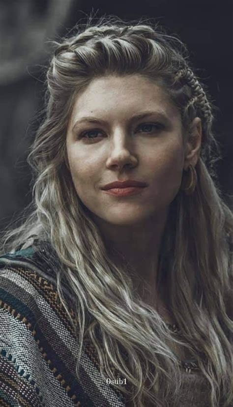 Pin By L A G E R T H A On ꧁•⊹٭𝙻𝙰𝙶𝙴𝚁𝚃𝙷𝙰٭⊹•꧂ Vikings Lagertha Viking