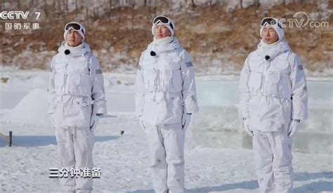 中国特种兵雪地伪装：不光穿白色作战服，连狙击枪都是白色的腾讯新闻
