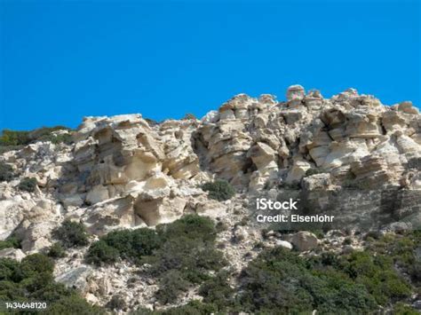 로도스 섬의 장엄한 북쪽의 멋진 전망 아타비로스 산에서 본 모습 로도스 섬 그리스 0명에 대한 스톡 사진 및 기타 이미지 0명 가파른 거친 Istock