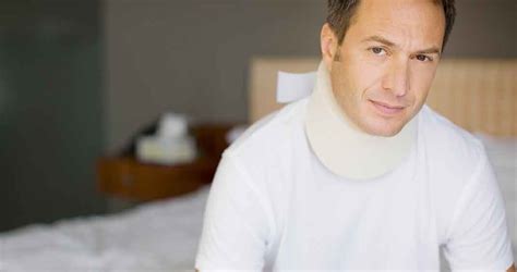 Quand Et Comment Utiliser Un Collier Cervical Fabrice Ans