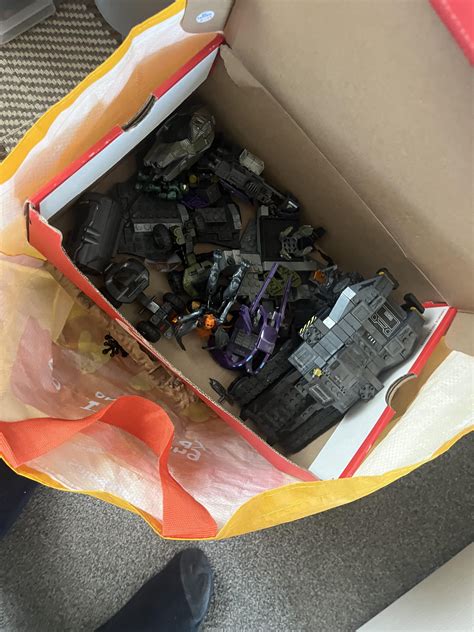 Large Unsorted Collection Rmegaconstrux