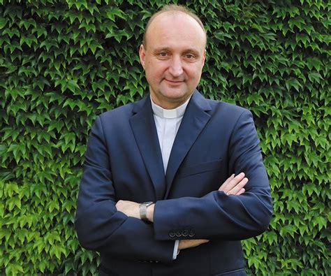 Cuda Cuda Ogłaszają