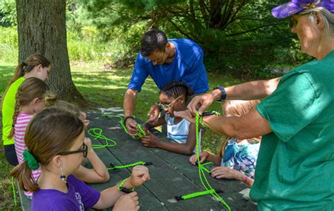 Discover Girl Scouts