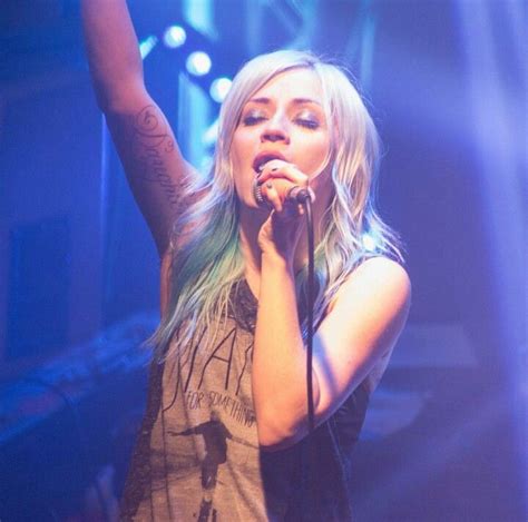 Lacey Sturm Pretty Celebrities Female Singers Lacey Sturm