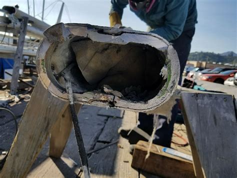 Mast Welding Bold Flight