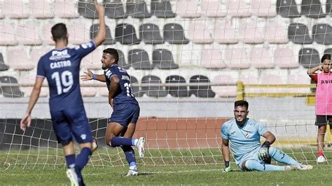 Cabine Desportiva on Twitter B SAD em momento difícil Ocupa a