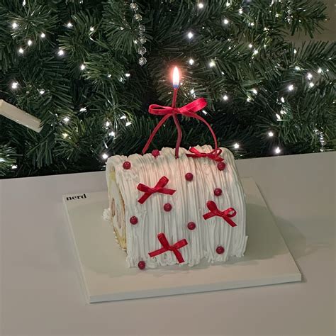 Nerd 너드 카페 모란역케이크 • 모란역카페 • 성남케이크 • 크리스마스케이크 Christmas Cake