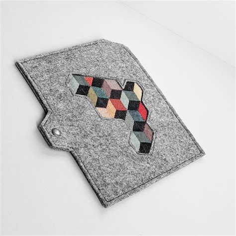 Magnetic Remarkable 2 Case Etsy