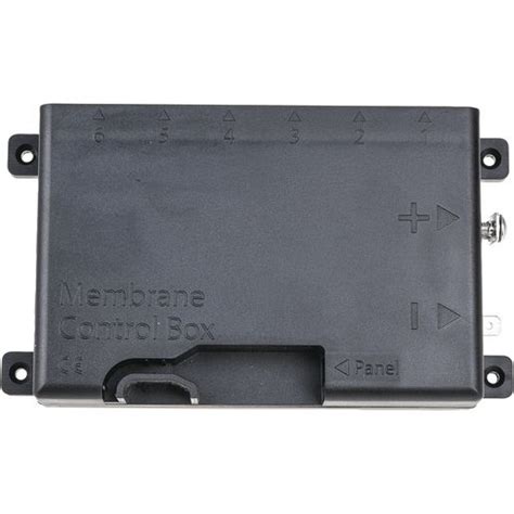 Drivetech 4x4 6 Way Touch Switch Panel With Bluetooth Control Dt Swp06 Drivetech 4x4 Repco