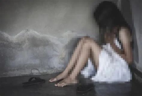 దరణ మహళన నగనగ ఊరగచర