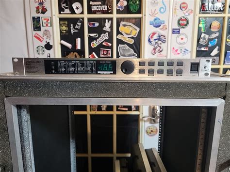 Behringer Virtualizer Pro Dsp1000p Silver Reverb