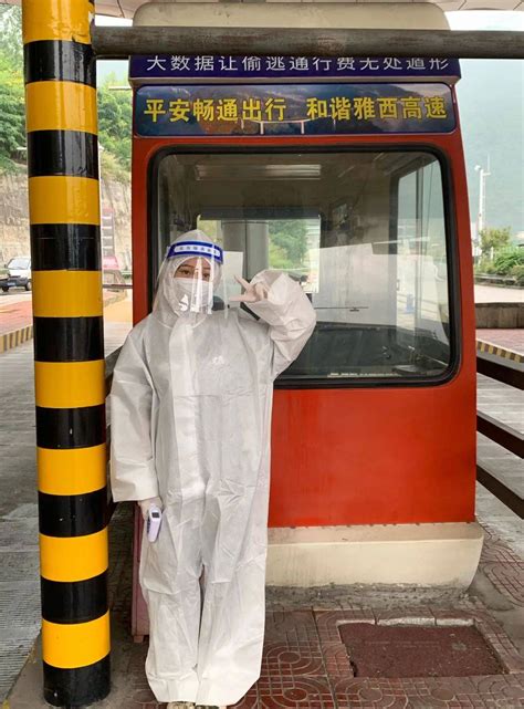 汉职高学子休假不休息 防疫志愿服务展现靓丽青春工作疫情防控