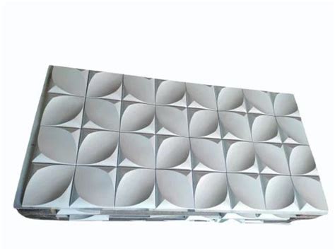 White Rectangular Glossy Ceramic Wall Tile Size 1x2 Feet At ₹ 450sq