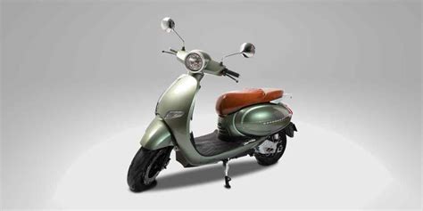 Enine V5 Lit Motor Listrik Stylish Dengan Teknologi Canggih