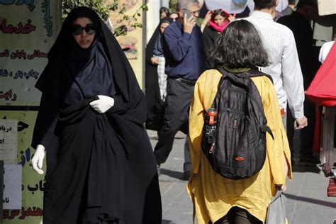 Mahsa Amini El Régimen Iraní Incapaz De Tender Puentes