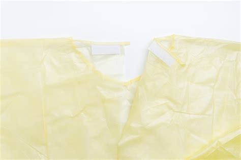 Isolation Gown Level 1 Ctn 60 Sm Sg301 Softmed Australia