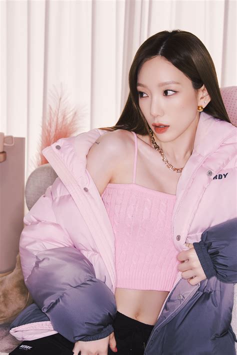Taeyeon X Nerdy Fall 2022 Collection Drop Ii Star Style