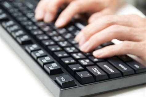 How To Apply Both Left And Right Alignment By Using A Table In Microsoft Word TechRepublic