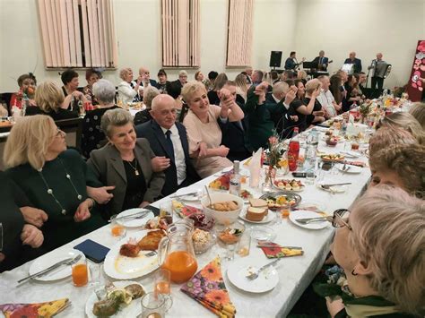 Gmina Chorzele Karnawałowe spotkanie integracyjne Klubów Seniora i Kół