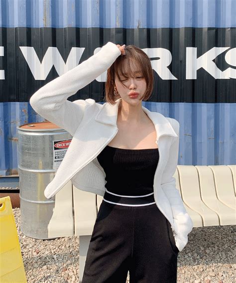 피엔 카라 투웨이 집업 에이블리