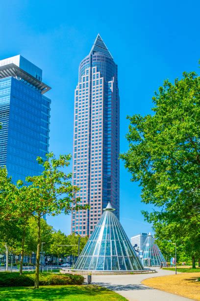 办公大楼 沈阳 高个子 天空 未来 新的 透过窗户往外看 都市风景 现代 镜头眩光摄影素材 汇图网www huitu
