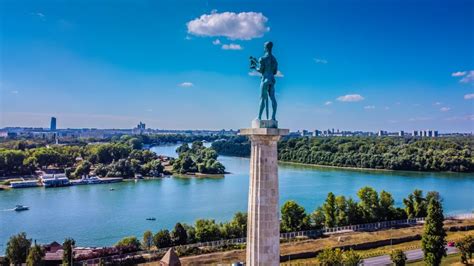 Primavera Verão 2025 Voos diretos de Lisboa ou Porto para BELGRADO