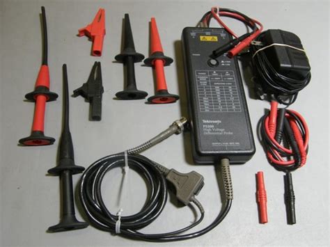 Tektronix P5200 High Voltage Differential Probe Tested And Accessories