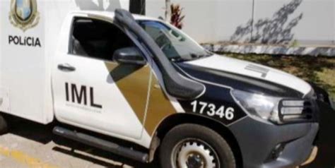 Goionews Acidente Entre Caminhões Deixa Motorista Em Estado Grave