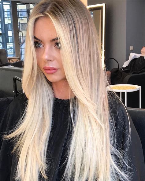 23 Gorgeous Hairstyles For Long Hair Stylesrant Straight Hairstyles