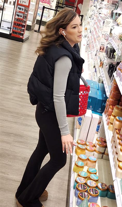 Fun Size Mylf Spandex Leggings And Yoga Pants Forum