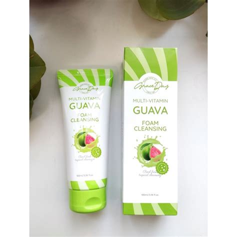 Grace Day Multi Vitamin Guava Foam Cleansing
