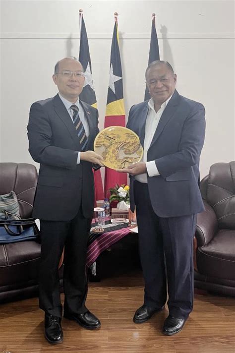 驻东帝汶使馆临时代办徐丹阳会见东新任外长贲迪拓