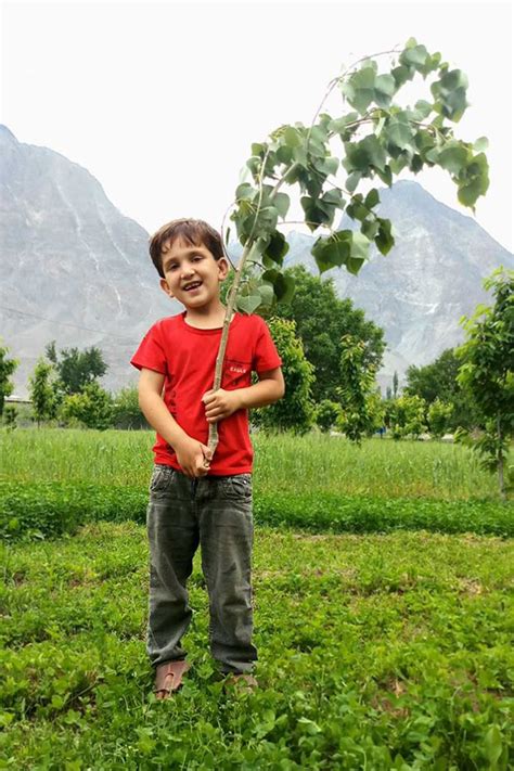 Iqrar Hussain Insearchpk