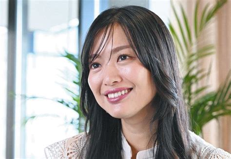 俳優・元akb48の北原里英 初の小説「おかえり、めだか荘」刊行 アラサー女性のリアルを描く：中日新聞web