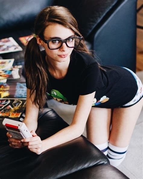 Sexy Nerdy Babes Telegraph