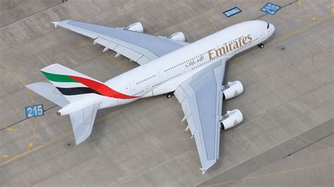 エミレーツ航空がa380の受領時期を前倒し 今後20年間の運用を約束 なおエアバスのa380のプログラムは2021年11月に終了へ Sky
