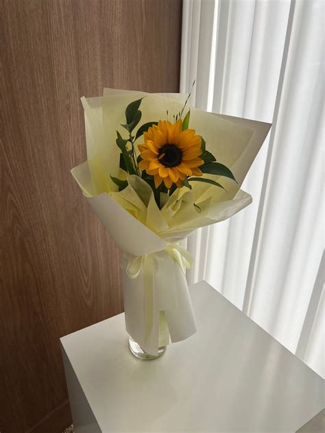 해바라기 한송이 꽃다발 배민 장보기∙쇼핑