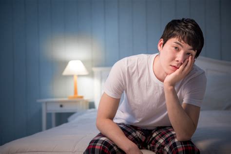 자고 싶어도 못 자는데 병의 일종이라고 당신의 건강가이드 헬스조선