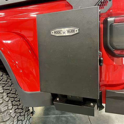 Rock Slide Engineering Ac Cbx 200 Ftkv Small Cargo Box Quadratec