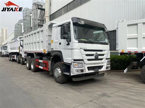 Howo 7 Sinotruk Dump Truck Chassis 20m3 6x4 371hp 10wheels For 40 50t