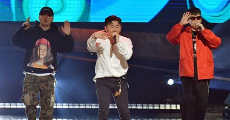E포토 리듬파워 무대에 분위기 업