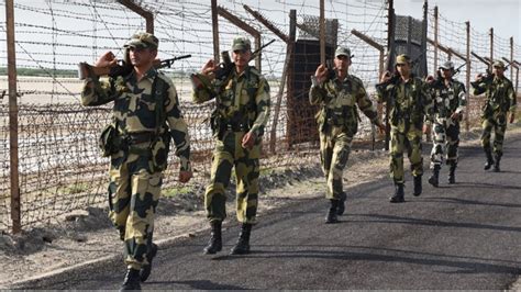 Bsf Recruitment Apply Soon For Head Constable And Asi More Than 1