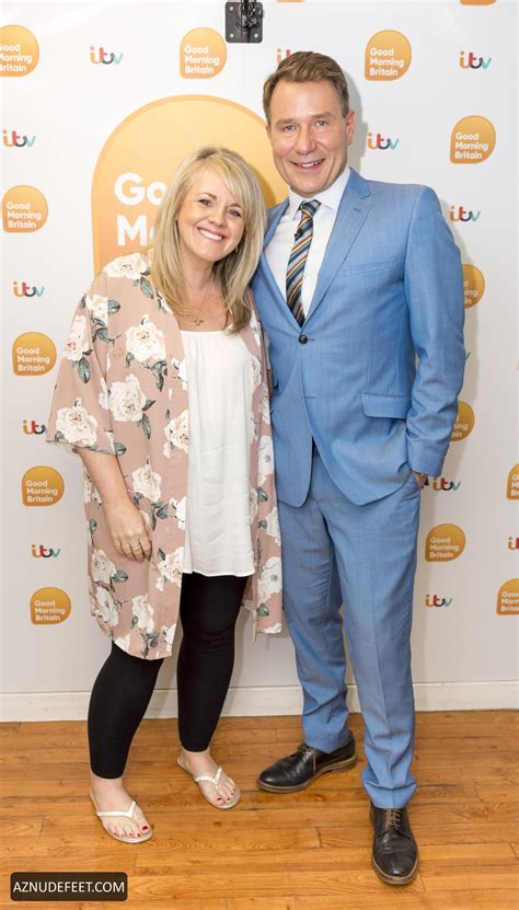 Sally Lindsay Feet Aznudefeet