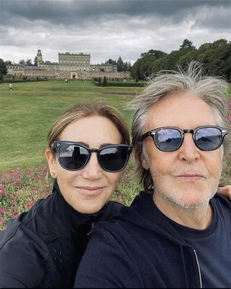 Paulmccartney With His Wife Nancy