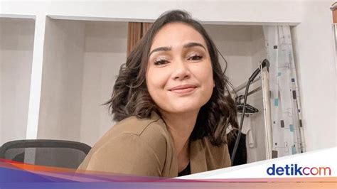Feby Febiola Kejar Kejaran Dengan Pelaku Pelecehan Di Mal Ujungnya Ke