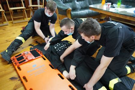 Kurs pierwszej pomocy Wrocław Kursy i szkolenia z pierwszej pomocy Poznań Medevac