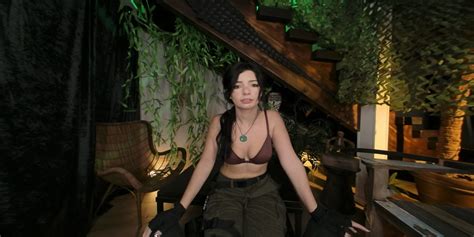 Helping Her Raid The Tombs Of Her Family Issues For The Treasure Of Happiness Via Sex