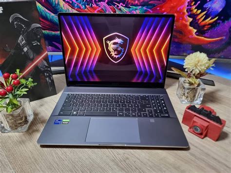 MSI Creator Z16P B12UGST 044VN (I7-12700H) | Giá 19 Triệu