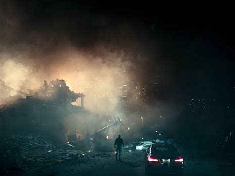 The Cloverfield Paradox Easter Eggs Trailers And Videos Rotten Tomatoes