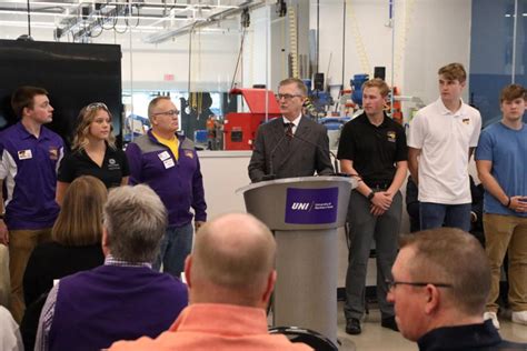 Univ Of Northern Iowa Celebrates Completion Of Applied Engineering Building Renovation